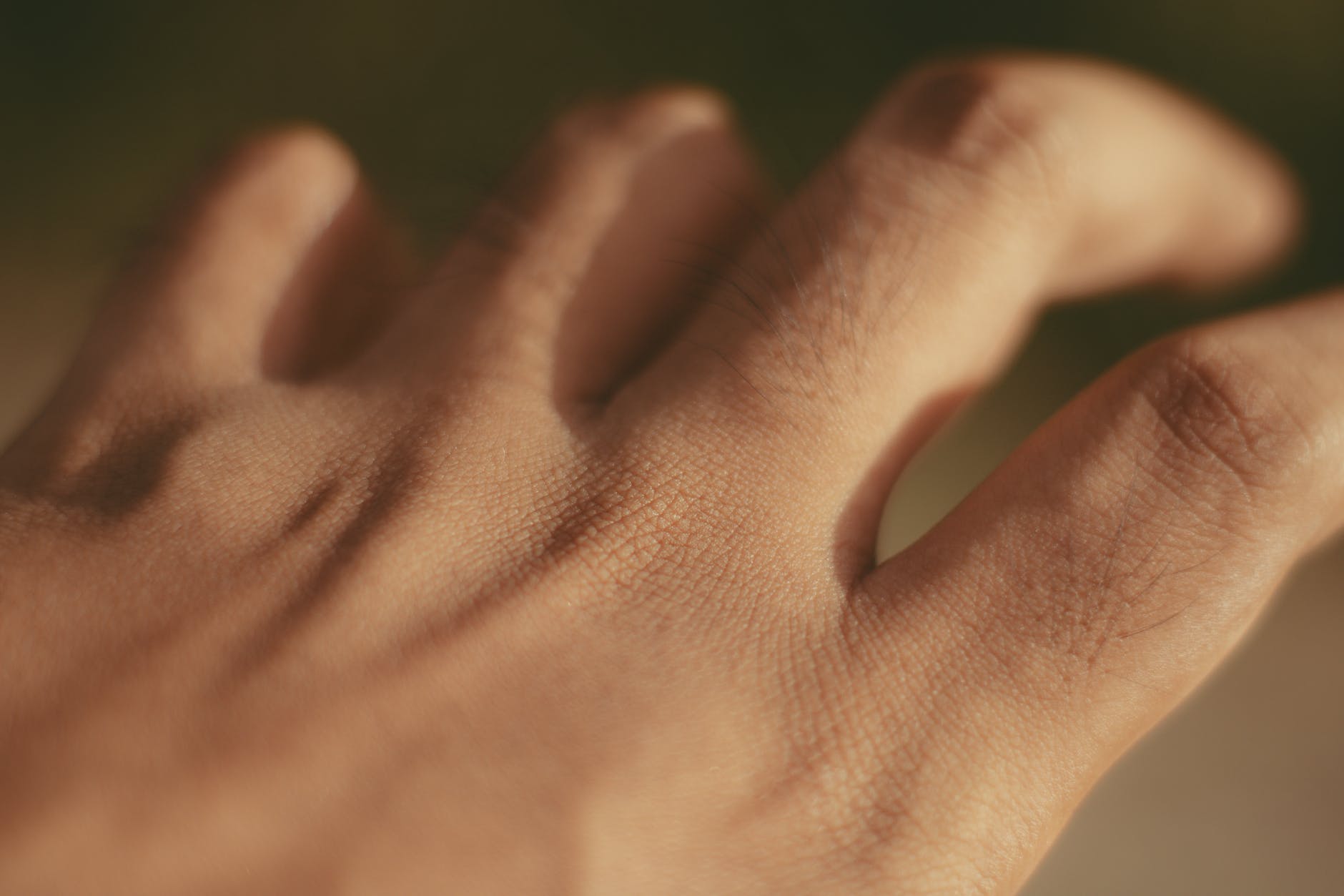 Suffering from Chafing Between Thigh and Groin? Discover Expert Tips to ...